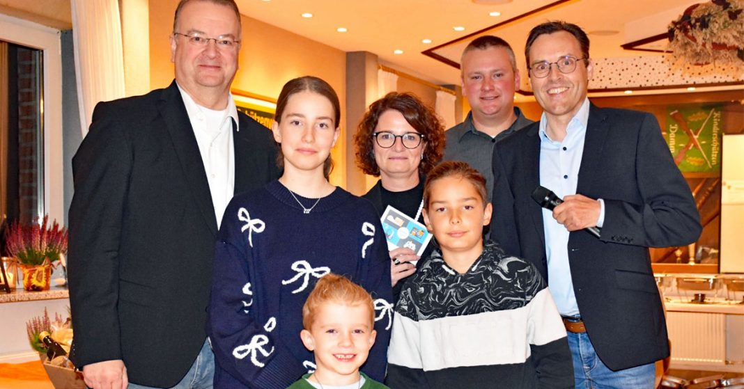 Hendrik Lichtenberg ist tagesbester KK-Schütze beim Dammer ...